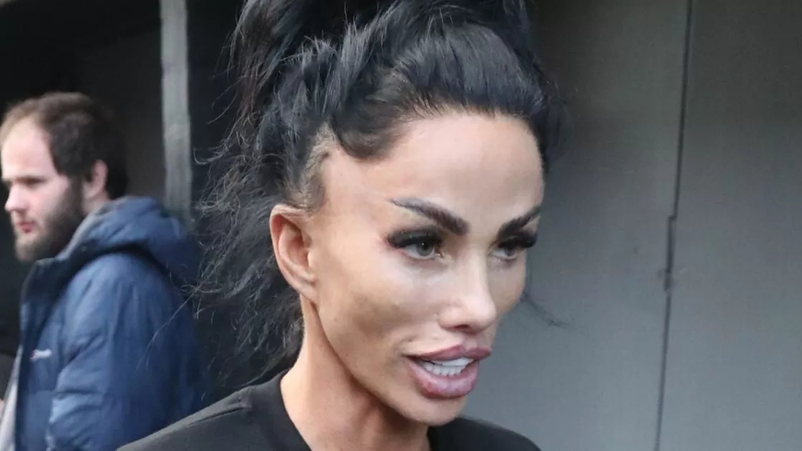 Katie Price #491 Walks like John Wayne, smells like John West | Tattle Life